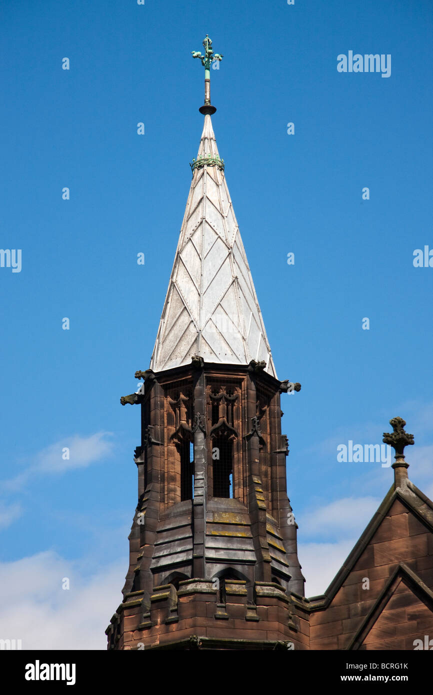 Chester historic building detail hi-res stock photography and images ...
