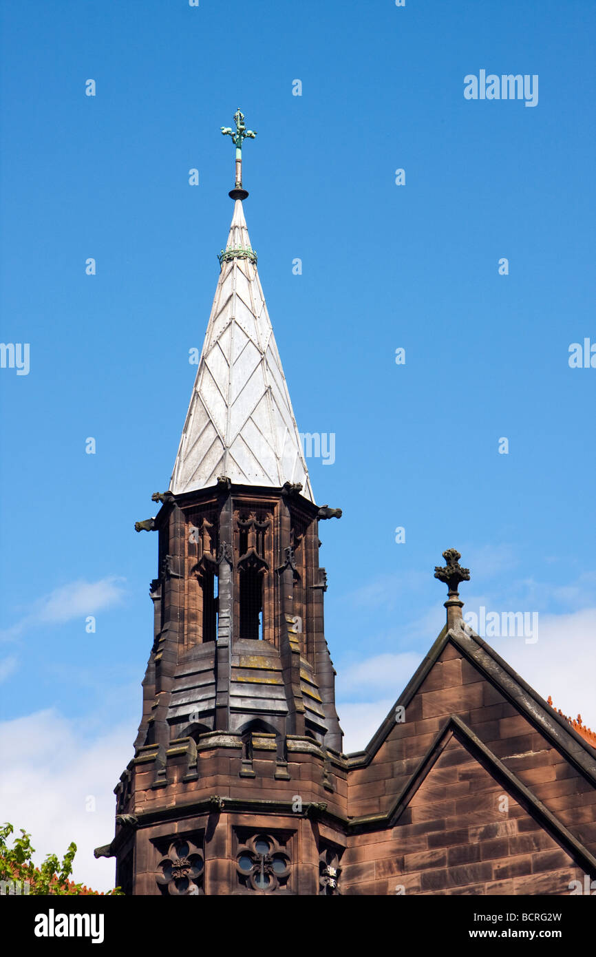 Chester historic building detail hi-res stock photography and images ...