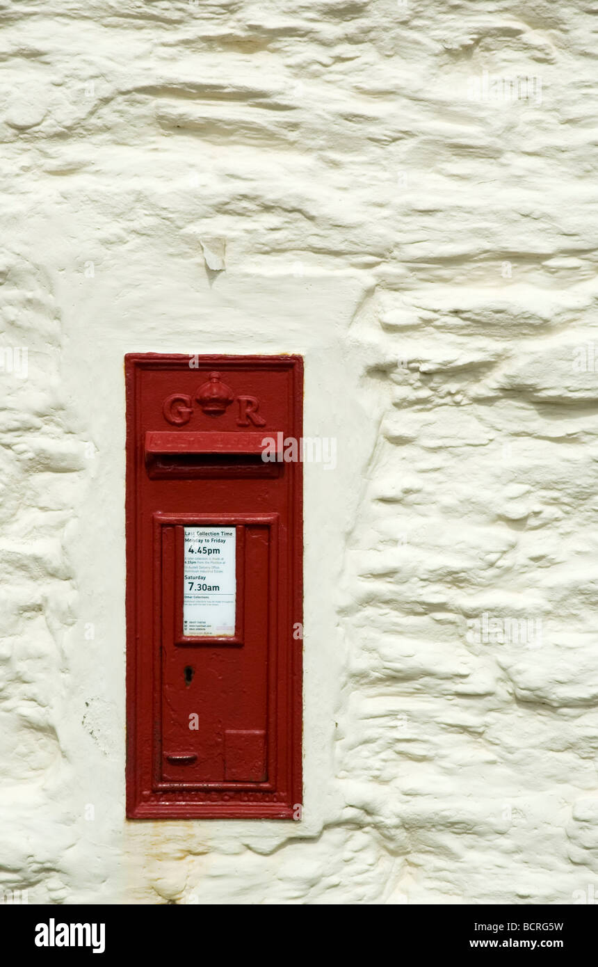 Post box at Charlestown, Cornwall, England Stock Photo - Alamy