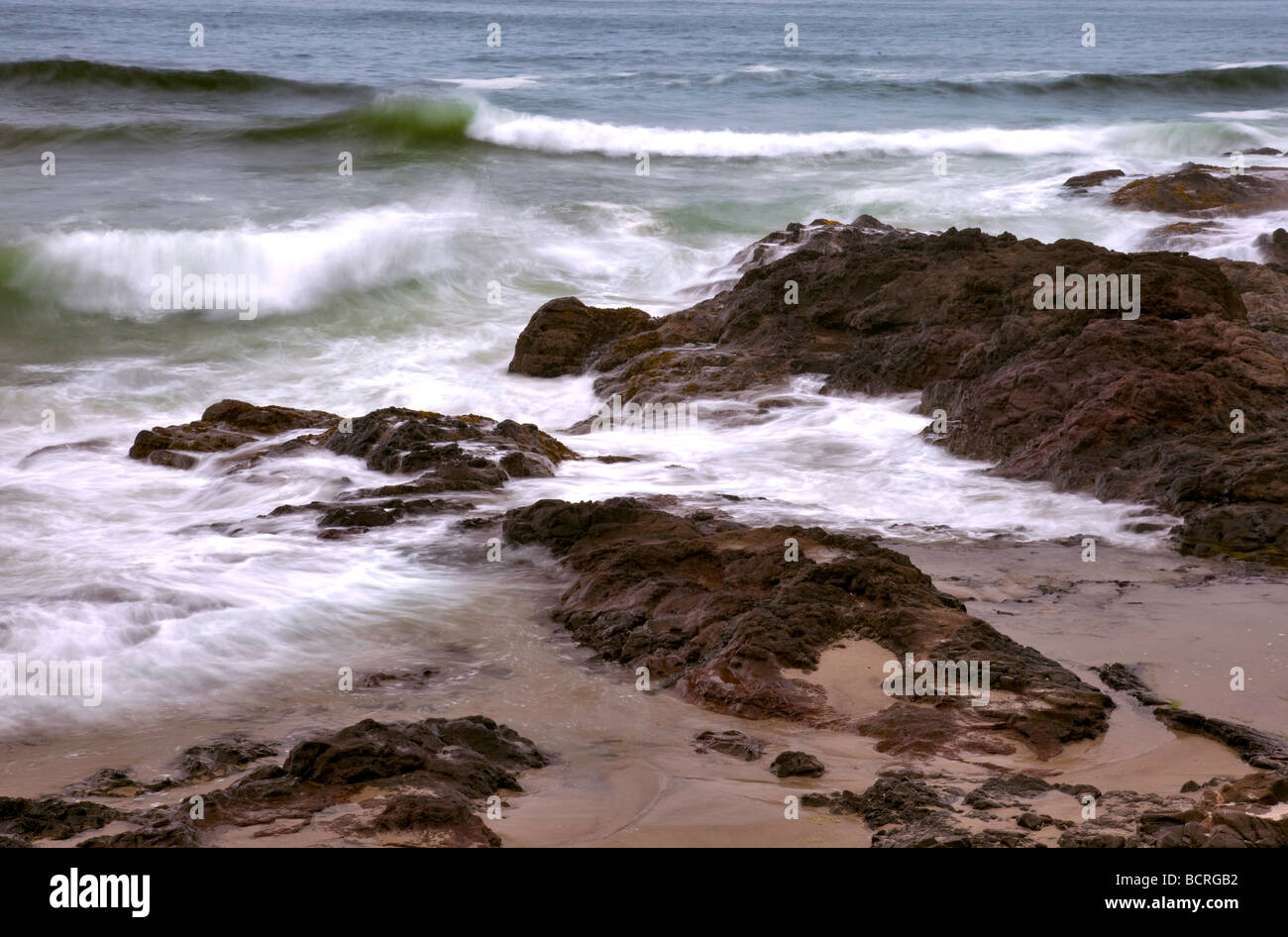 Surge rocks hi-res stock photography and images - Alamy