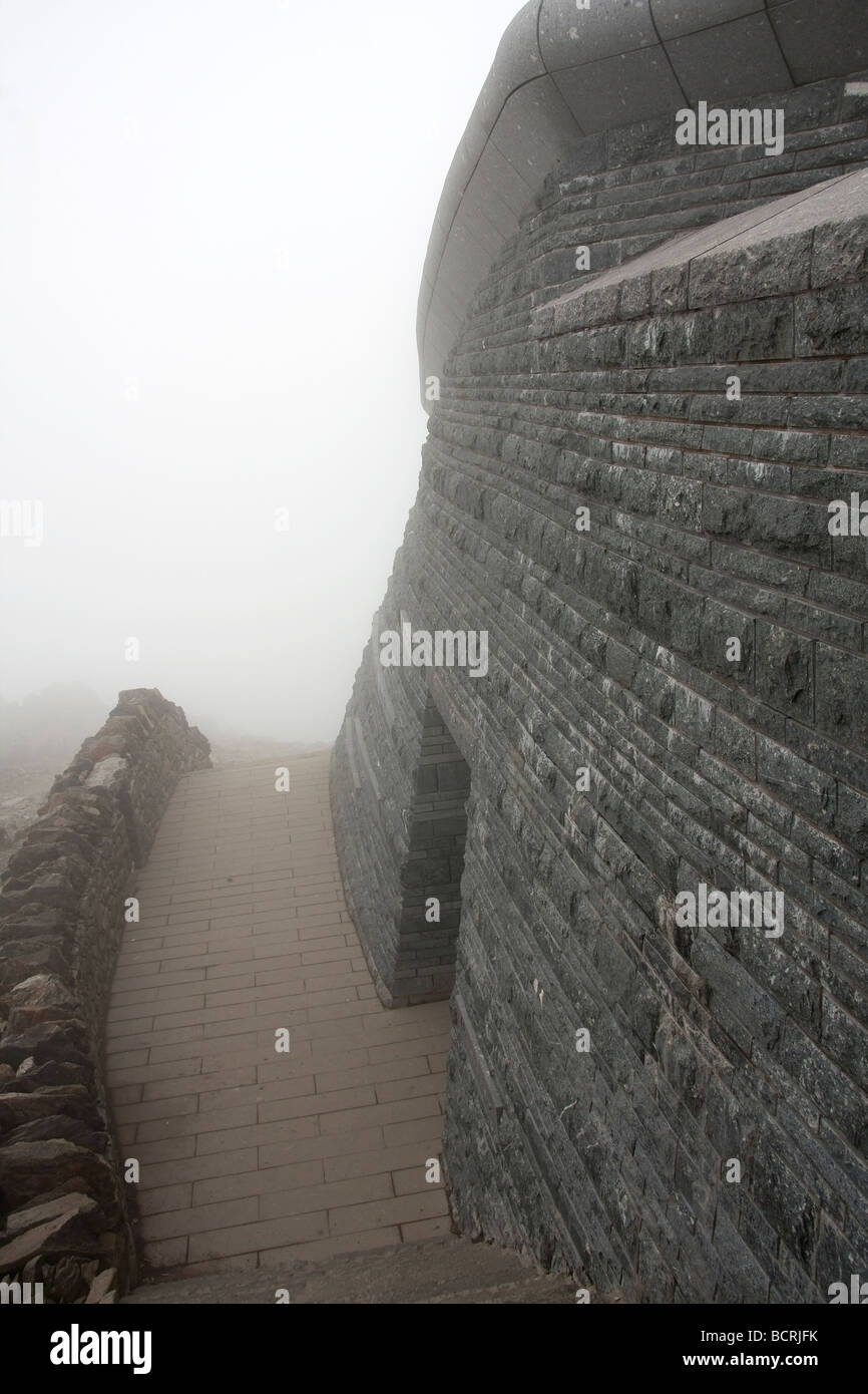Snowdon summit cafe, Snowdonia, Wales Stock Photo - Alamy