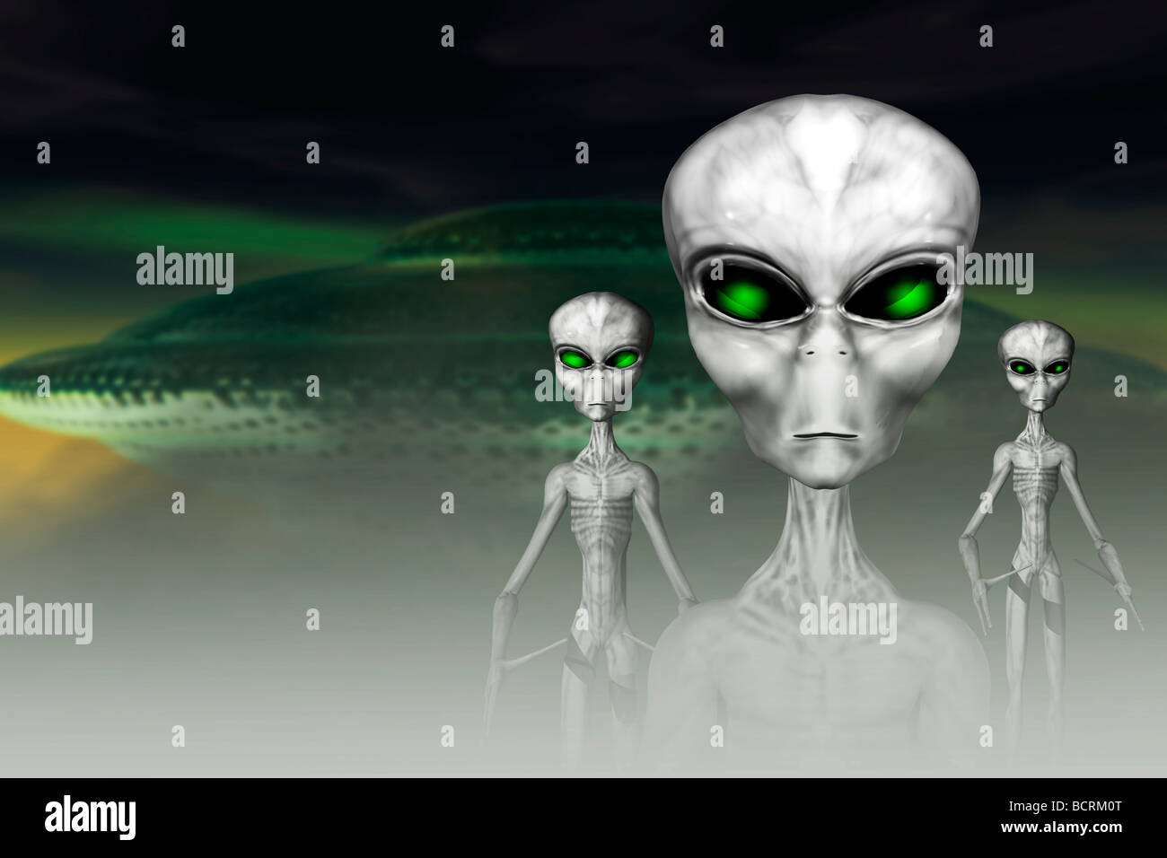 Aliens with their spaceship Stock Photo - Alamy