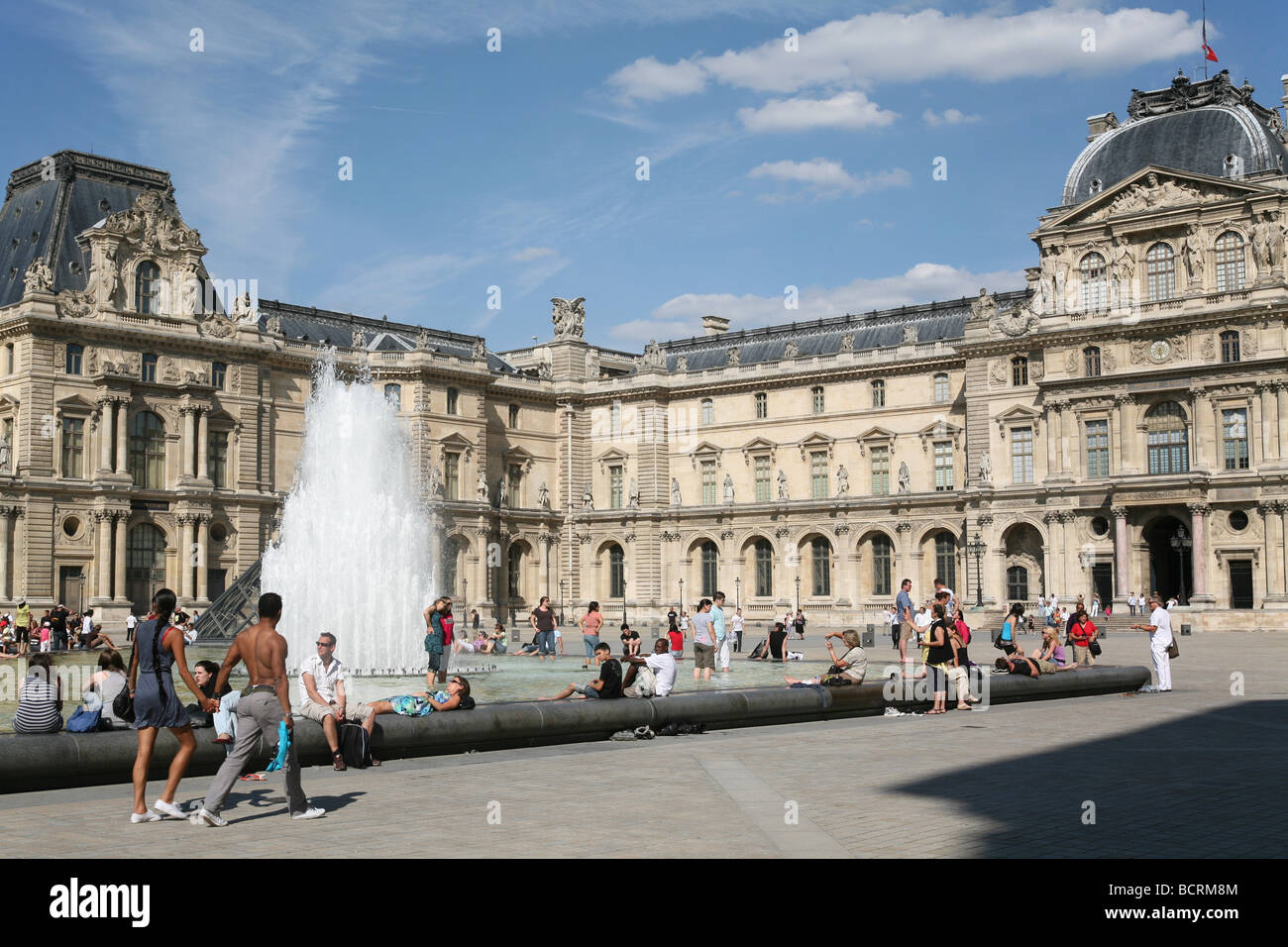 Louvre courtyard hi-res stock photography and images - Alamy