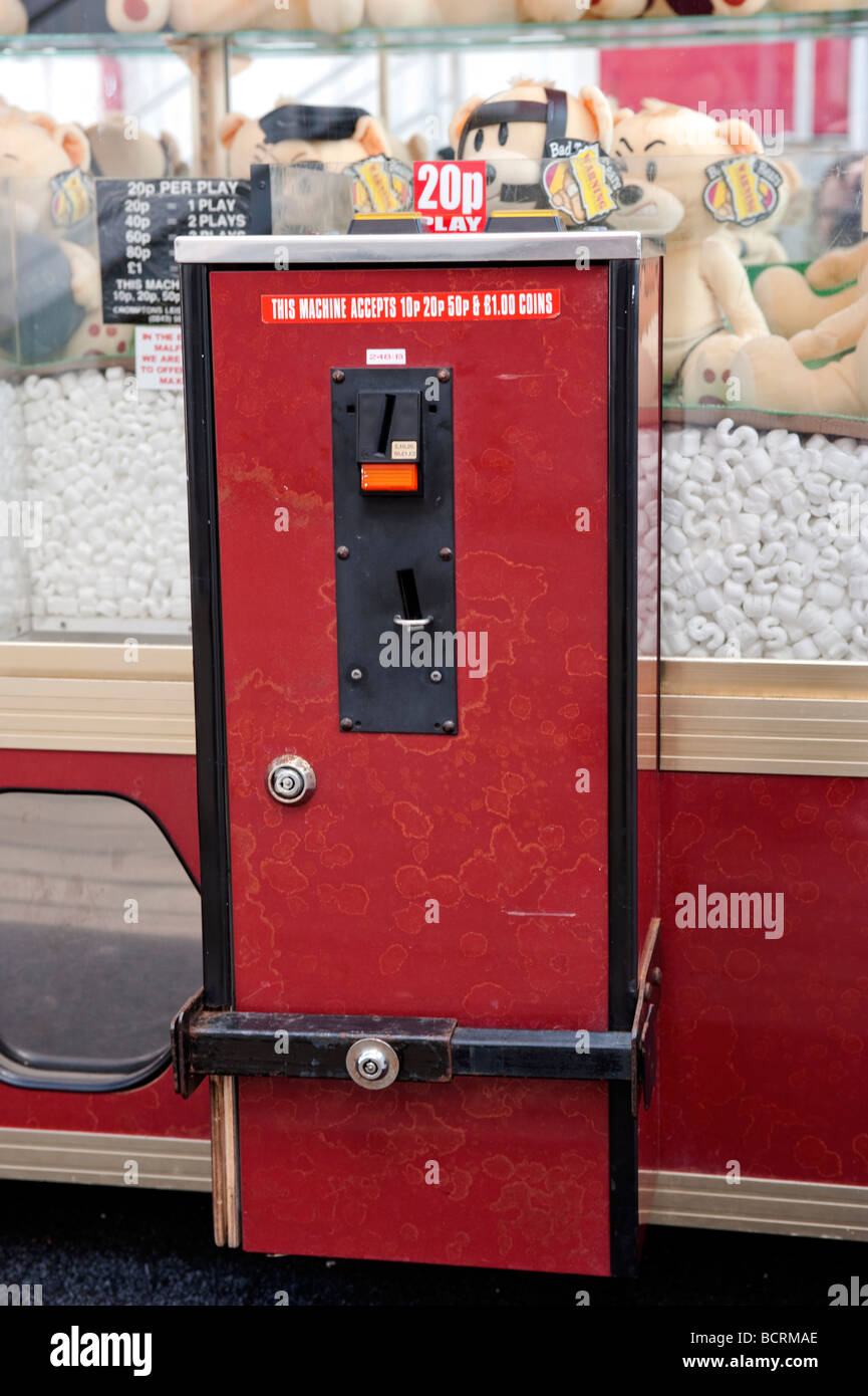 Coin operated amusement hi-res stock photography and images - Alamy