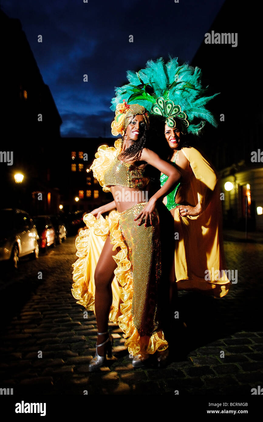 Brazilian Womens Dancers in the street, Carnival Stock Photo - Alamy