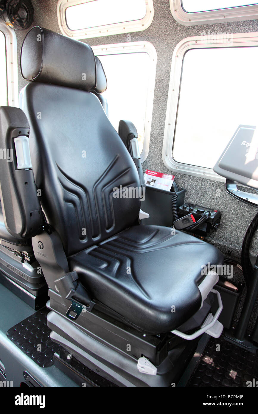 Rescue seat hi-res stock photography and images - Alamy