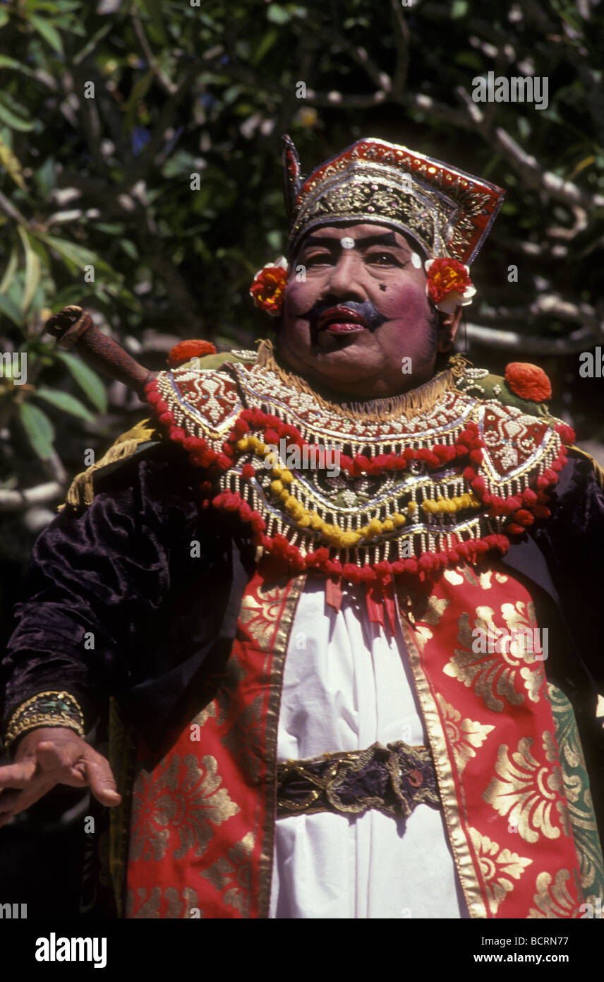 barong performance bali Stock Photo - Alamy
