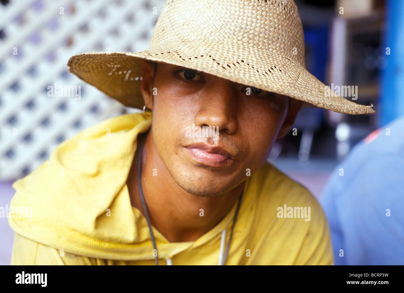 young filipino man cebu philippines Stock Photo - Alamy