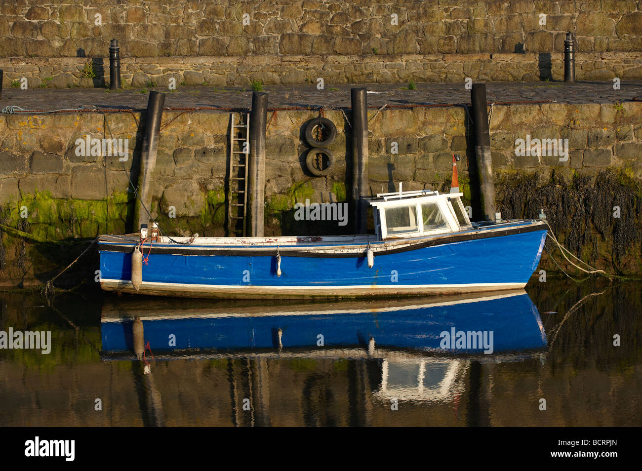 Carrickfergus harbour hi-res stock photography and images - Alamy