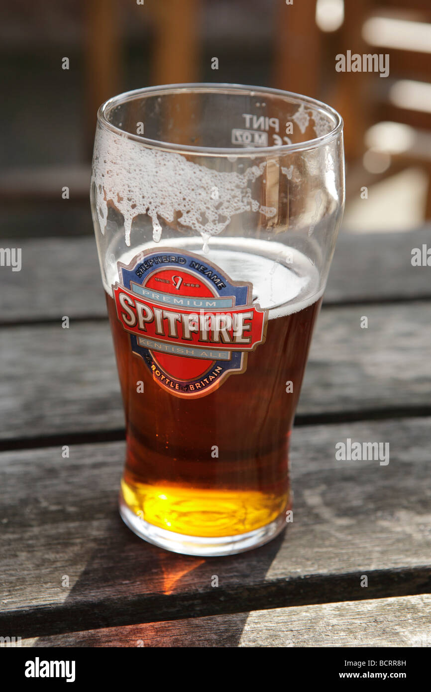 Enjoy a pint hi-res stock photography and images - Alamy