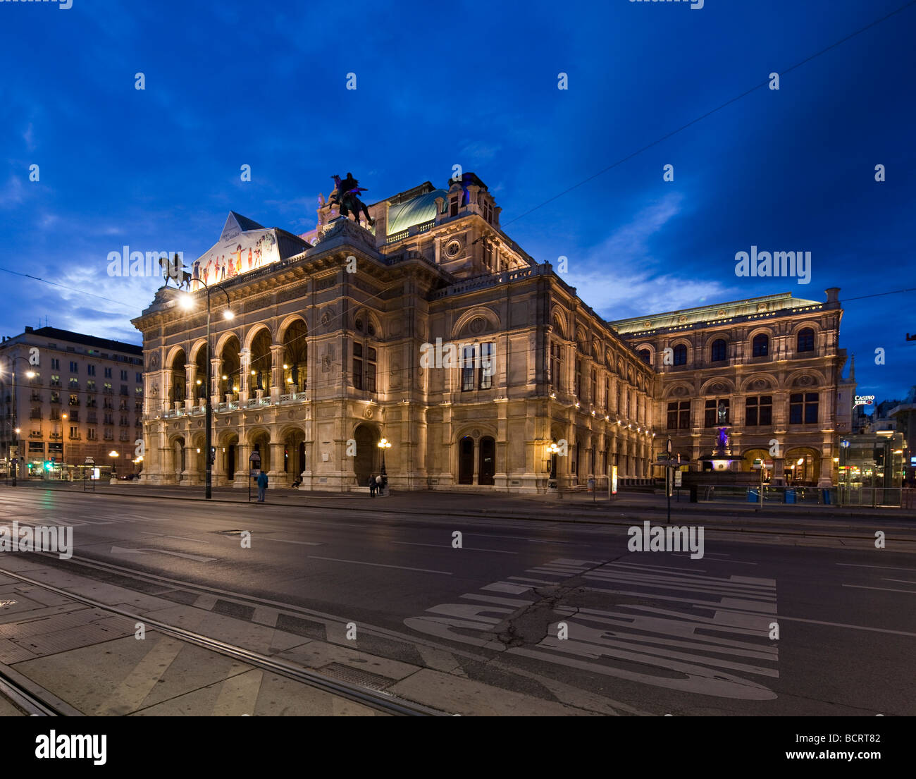 Vienna opera house at dusk Stock Photo - Alamy