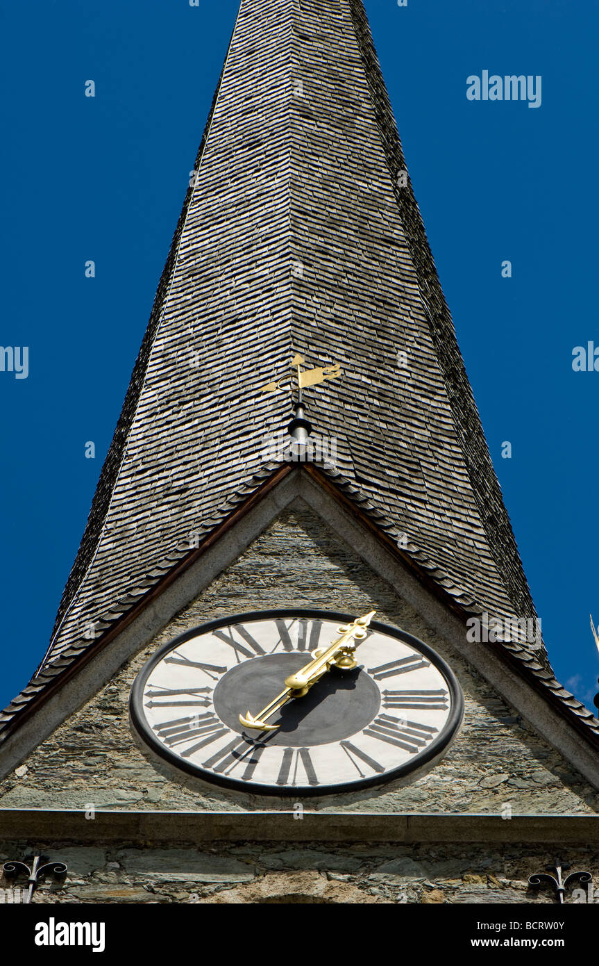 Spire clock hi-res stock photography and images - Alamy