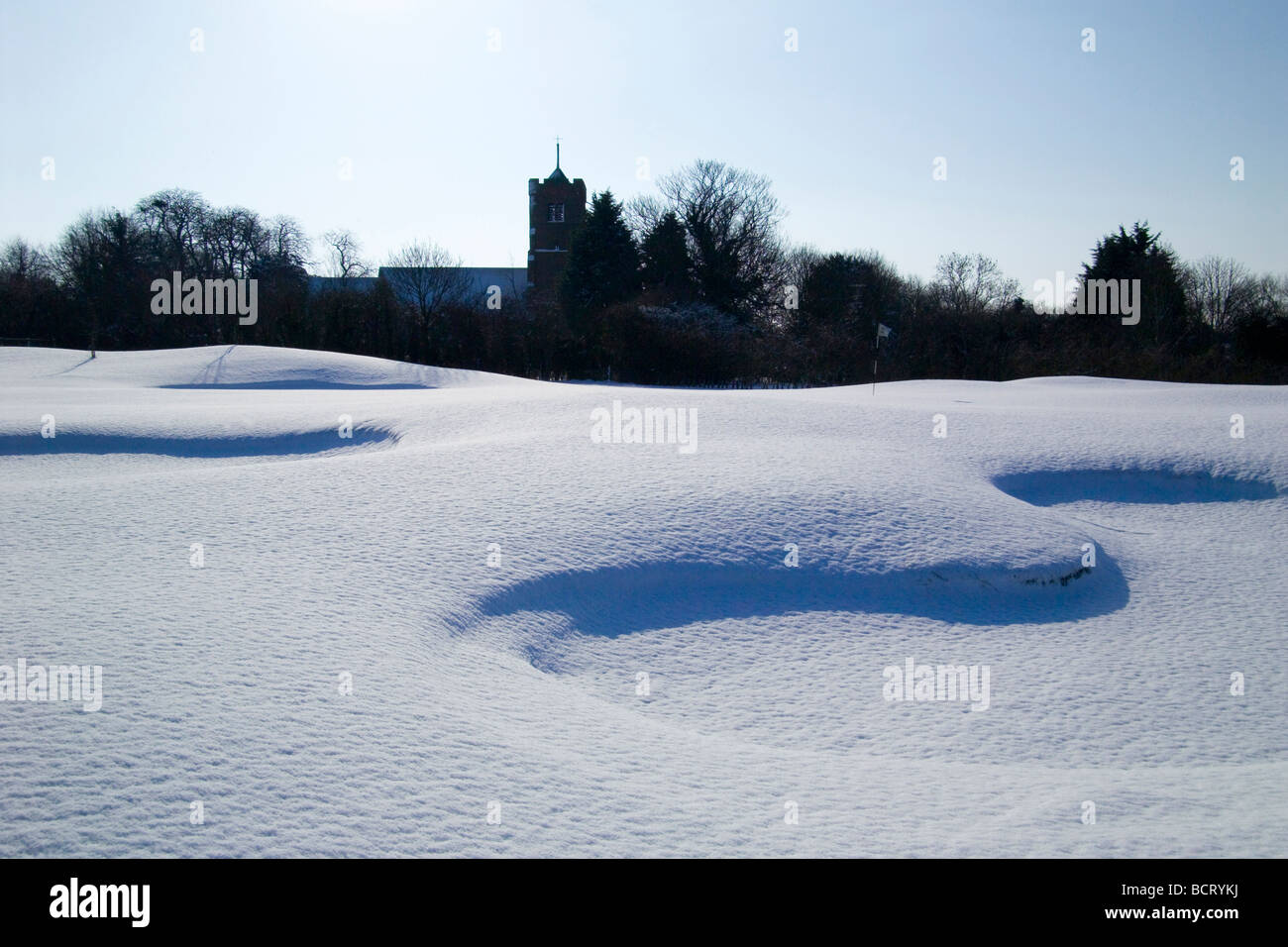 Golf in the snow hi-res stock photography and images - Alamy