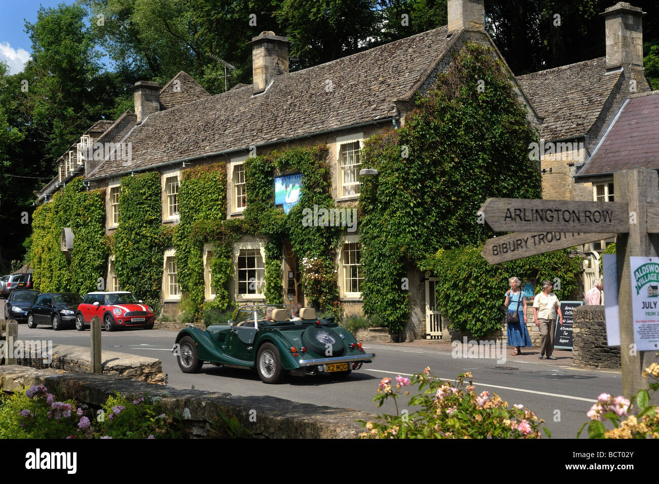 The Swan Inn, Bibury, Gloucestershire, Cotswolds, England, UK Stock ...