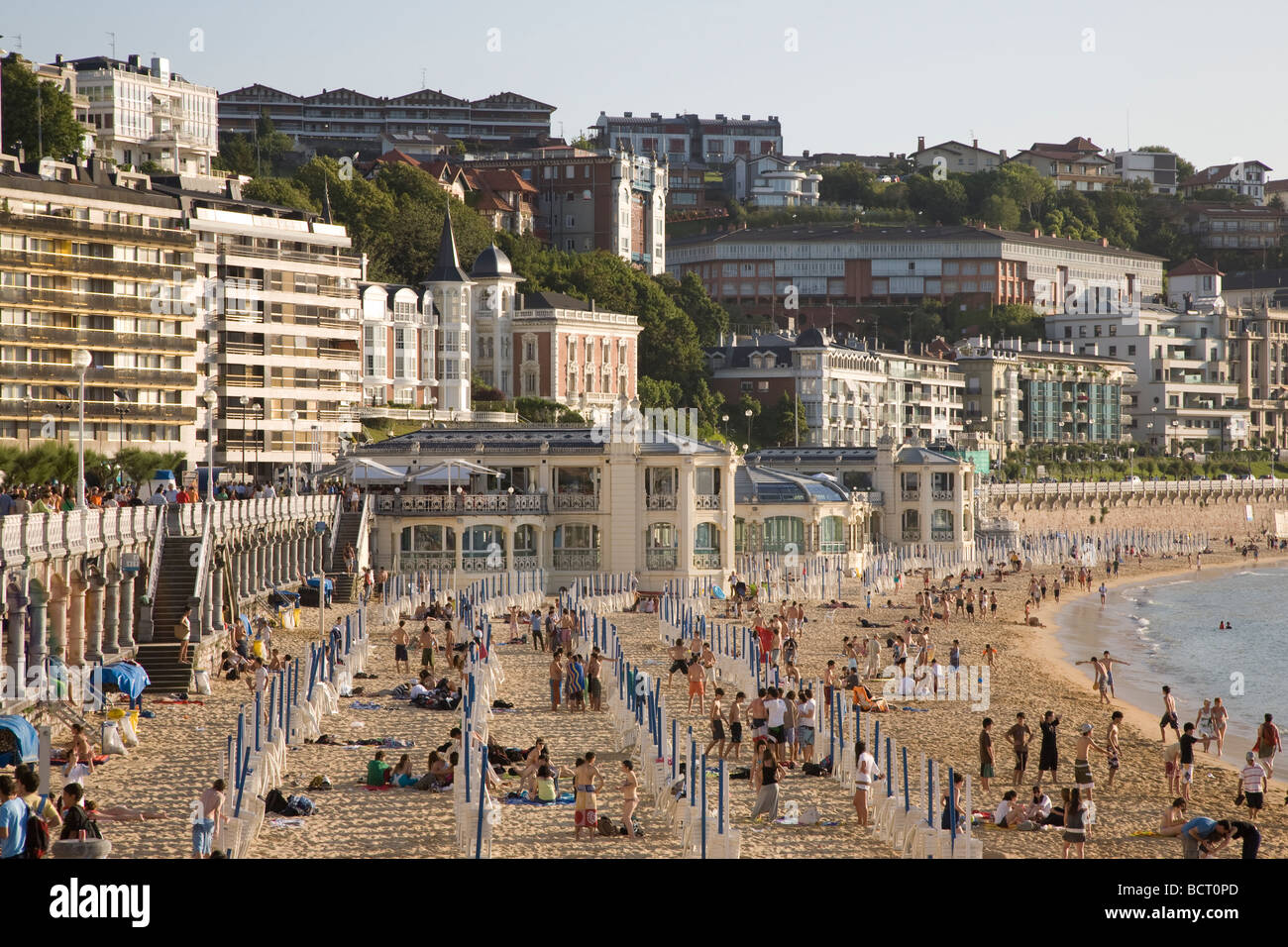 La concha beach san sebastian hi-res stock photography and images - Alamy