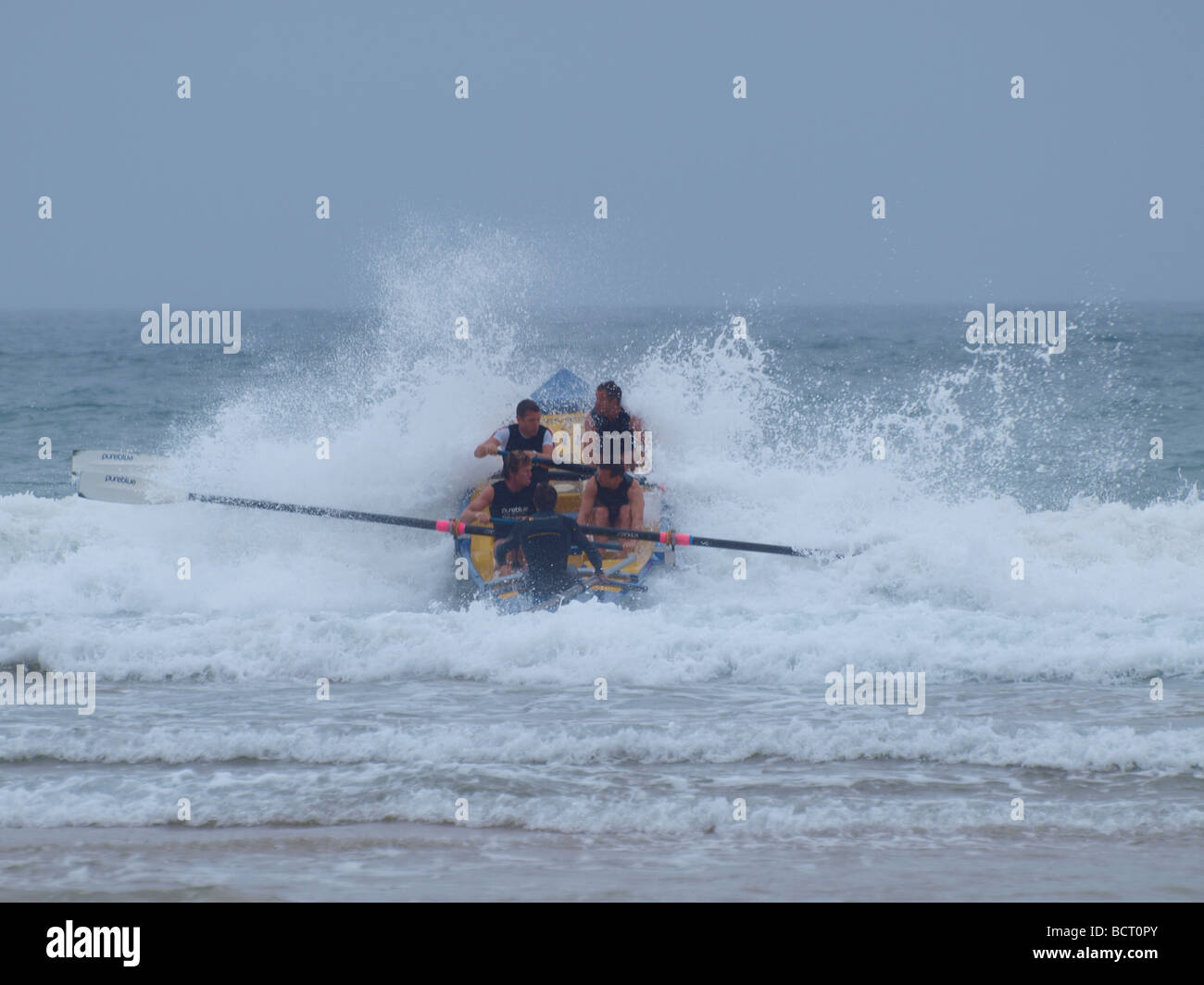 Surfboat race hi-res stock photography and images - Alamy