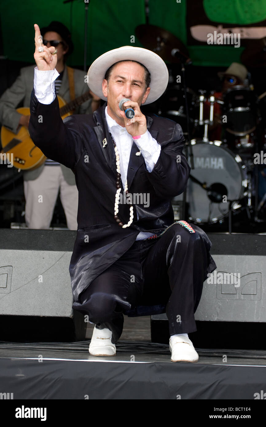 animated white lead singer jazz ska band singing Lambeth Country Show ...