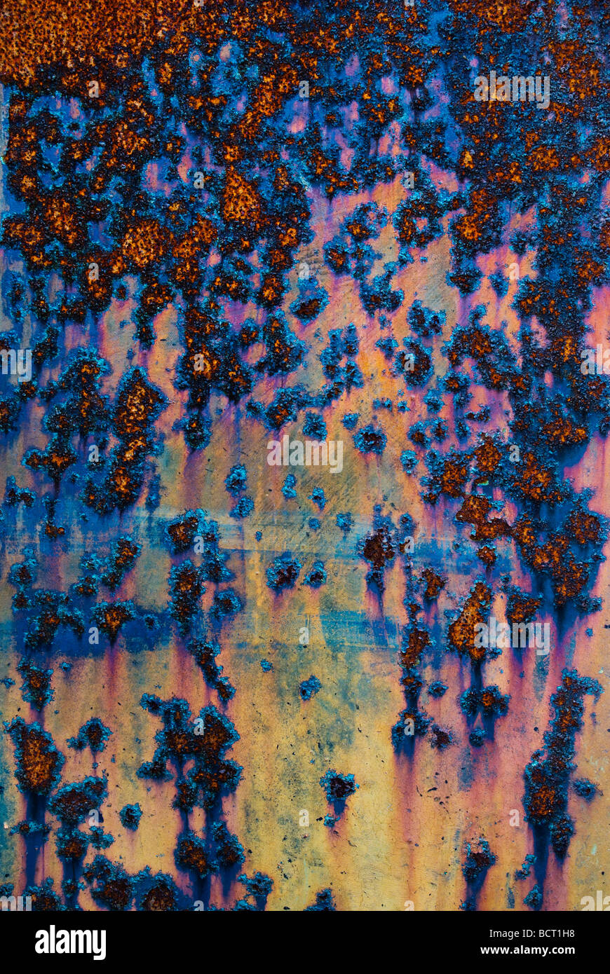 Rusting metal and peeling paint Stock Photo - Alamy