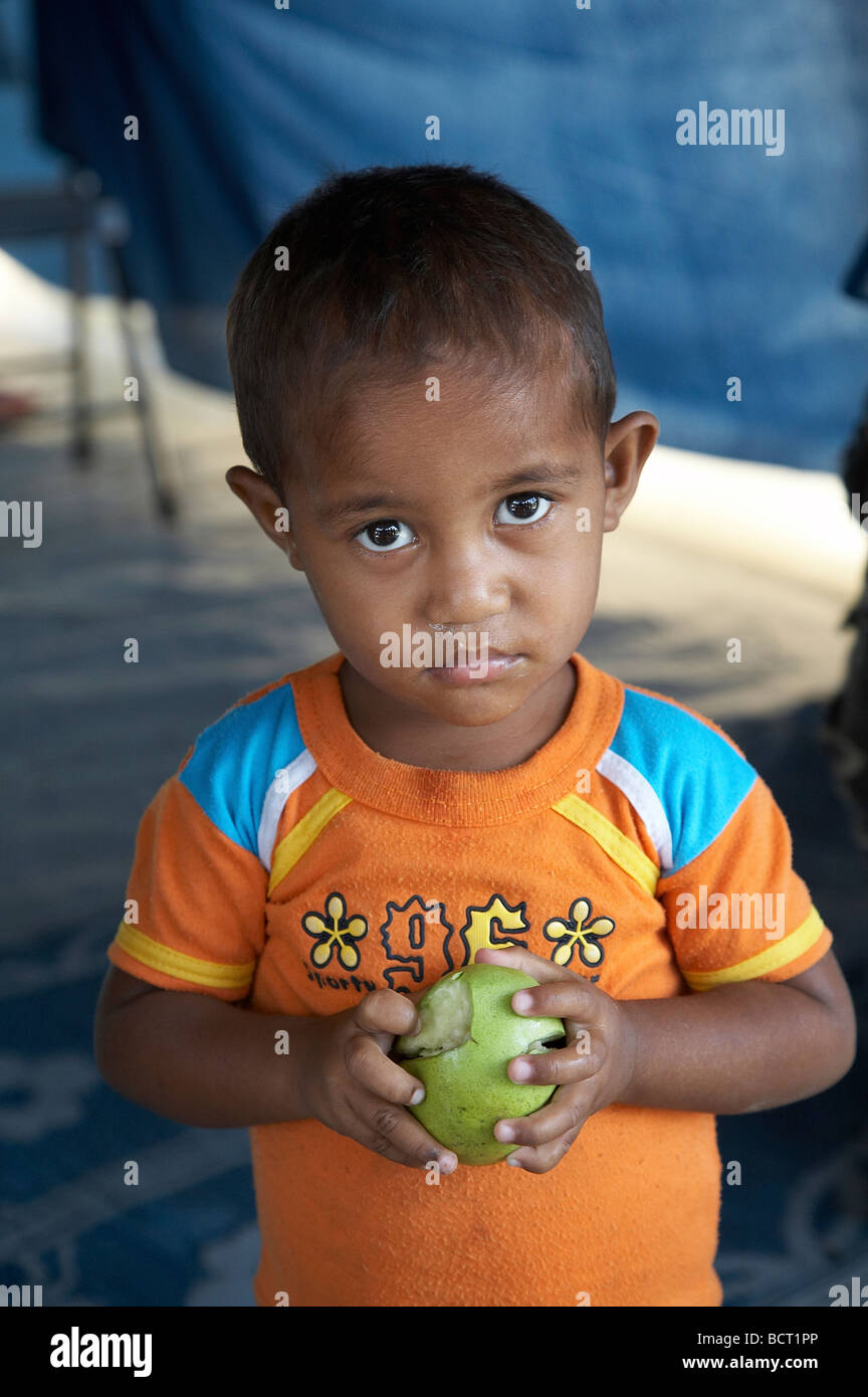 Weep kid hi-res stock photography and images - Alamy