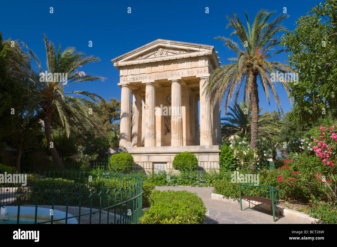 Monument at Lower Barrakka Gardens Valletta Malta Stock Photo - Alamy
