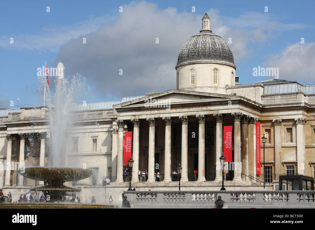 The National Gallery, Trafalgar Square, London, England, U.K Stock ...