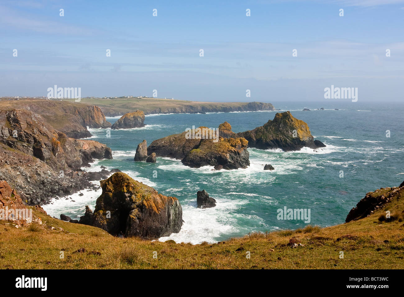 Kynance Cove to The Lizard Stock Photo - Alamy