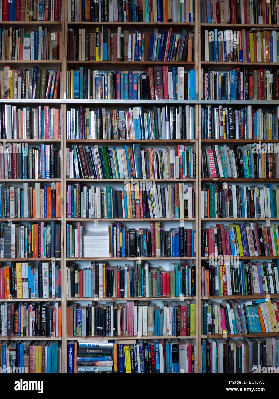 Traditional bookshops hi-res stock photography and images - Alamy