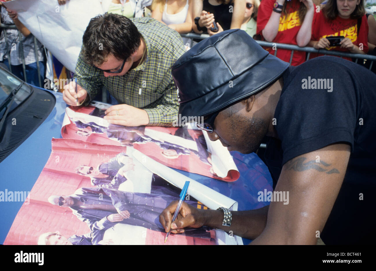 BBC Radio 1 One Roadshow. Paignton torquay. Devon EYC signing ...