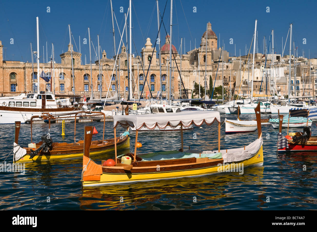 Dockyard Creek Valletta Malta Stock Photo - Alamy
