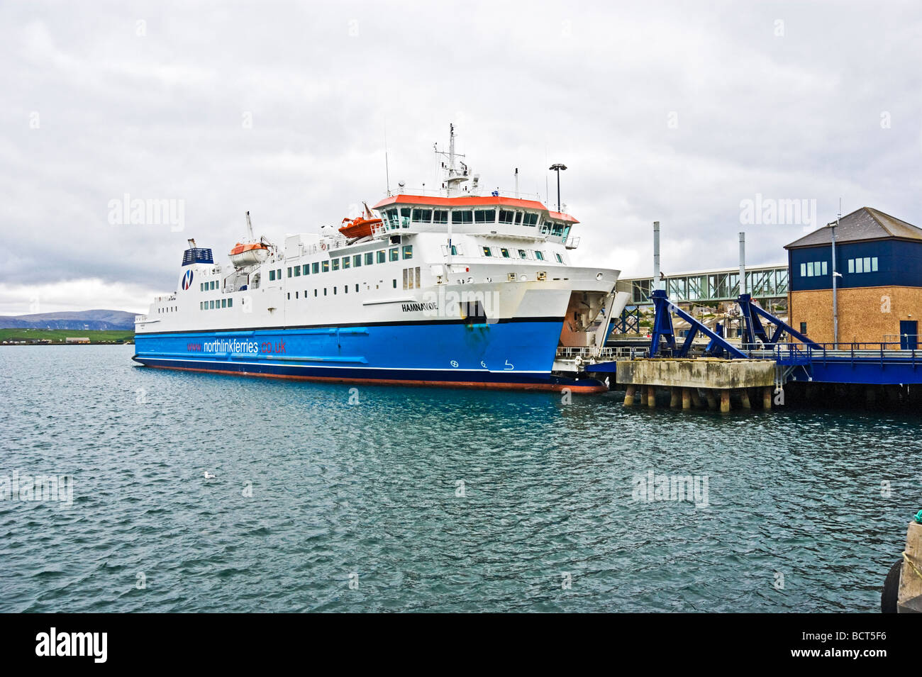 Orkney ferries hi-res stock photography and images - Alamy