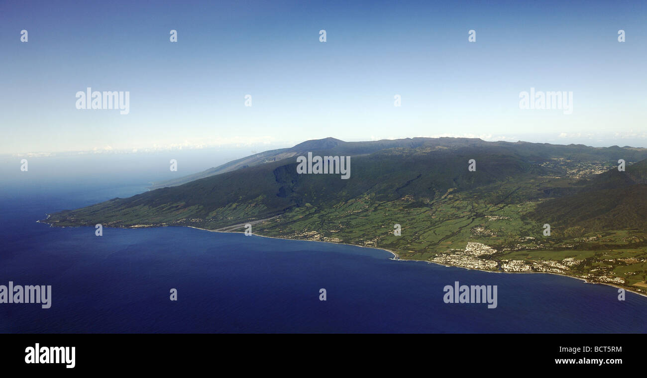 Reunion island aerial hi-res stock photography and images - Alamy