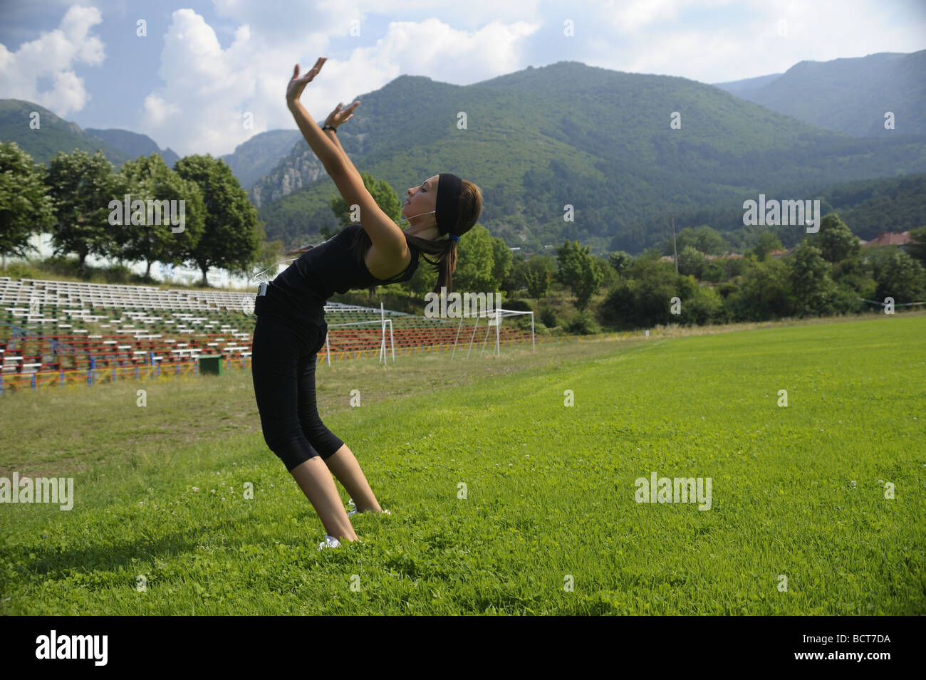 Position workout hi-res stock photography and images - Alamy