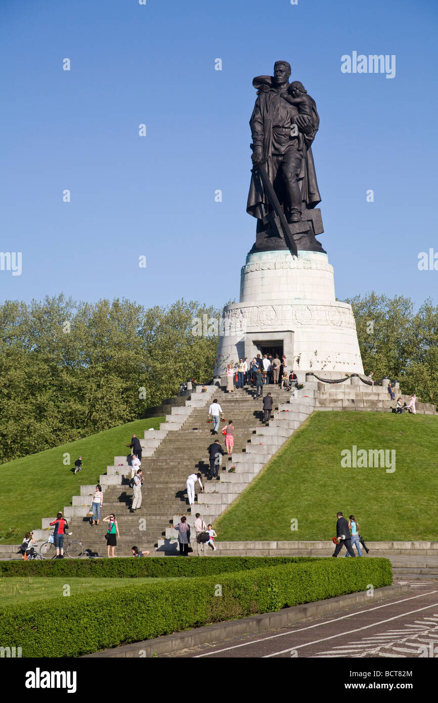 Soviet memorial in Treptow Park, Berlin, Germany, Europe Stock Photo ...