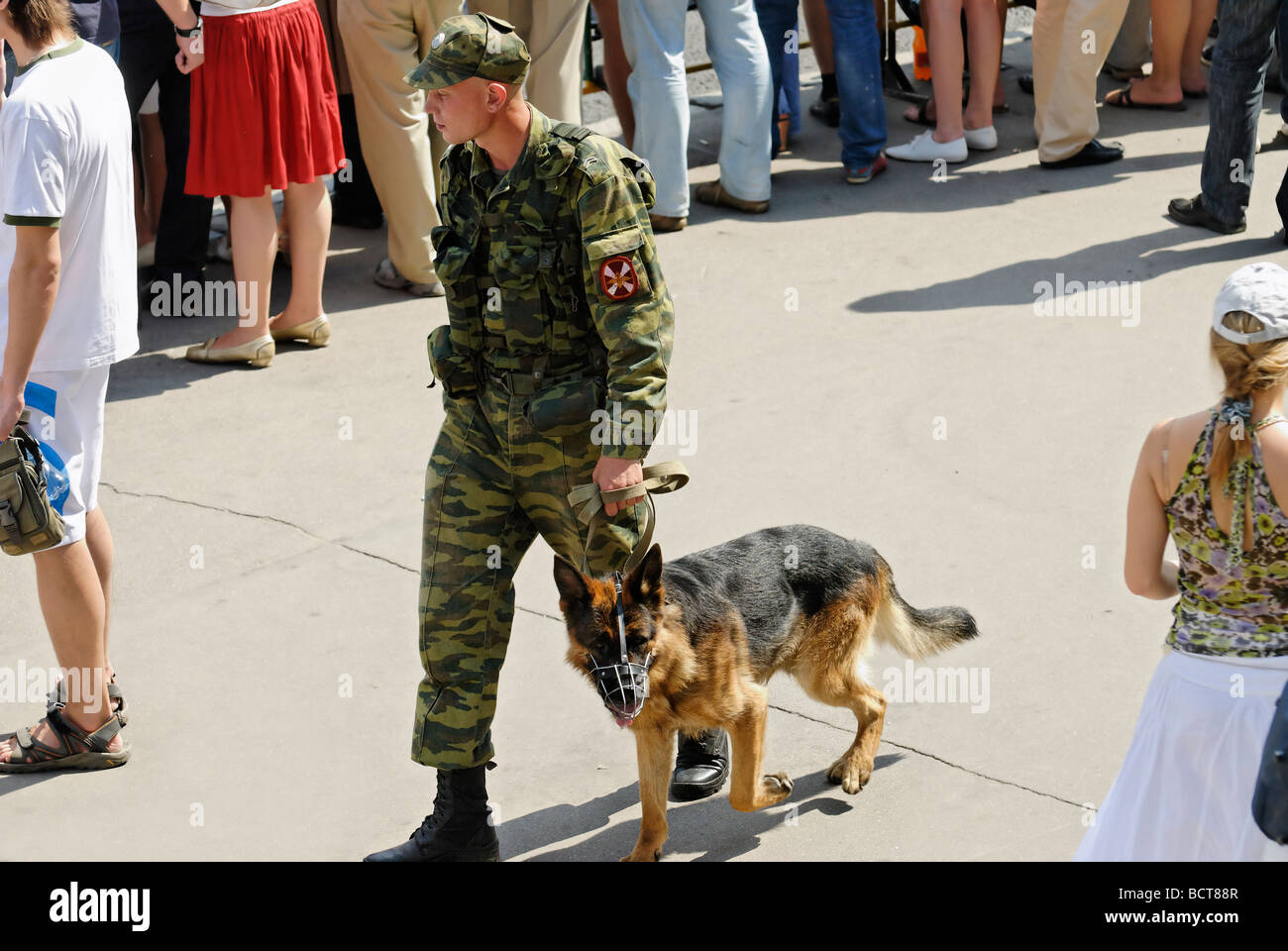 Patrol with his security dog hi-res stock photography and images - Alamy