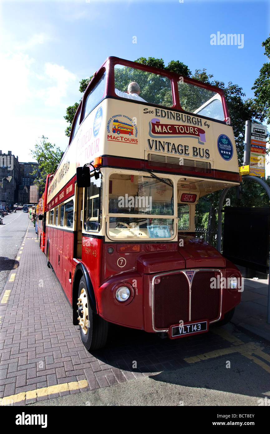 Vintage Routemaster tourist bus on Waverley Bridge in Edinburgh ...