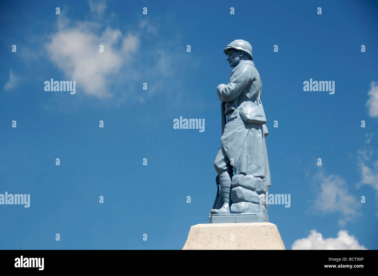 French soldiers war memorial hi-res stock photography and images - Alamy