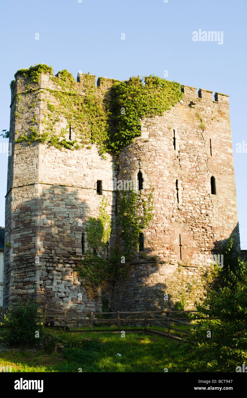 Brecon castle hi-res stock photography and images - Alamy