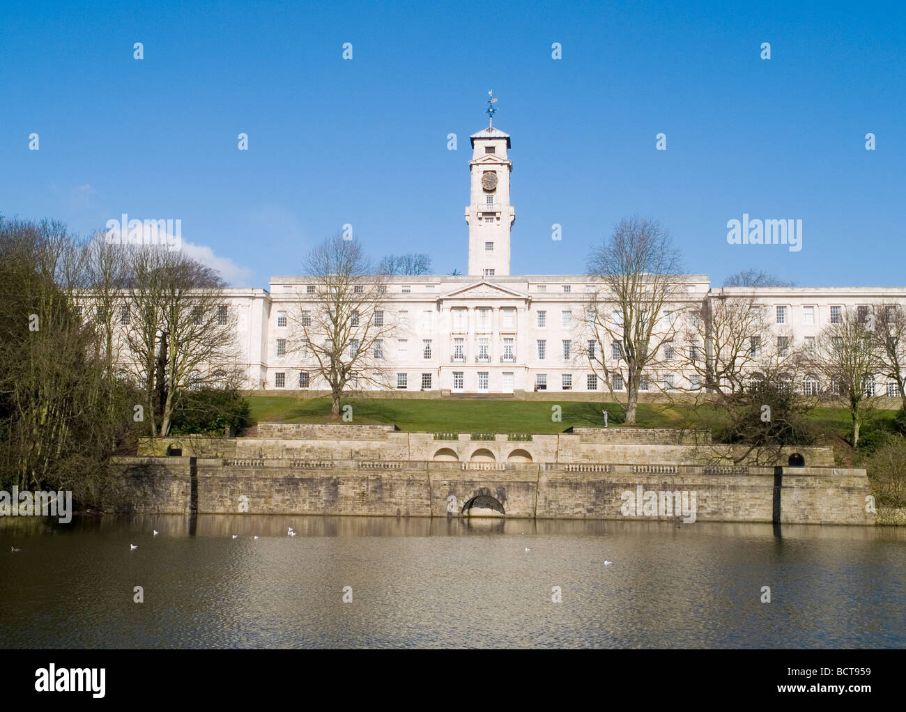 Highfields Park and the Nottingham University Trent Building, Beeston ...