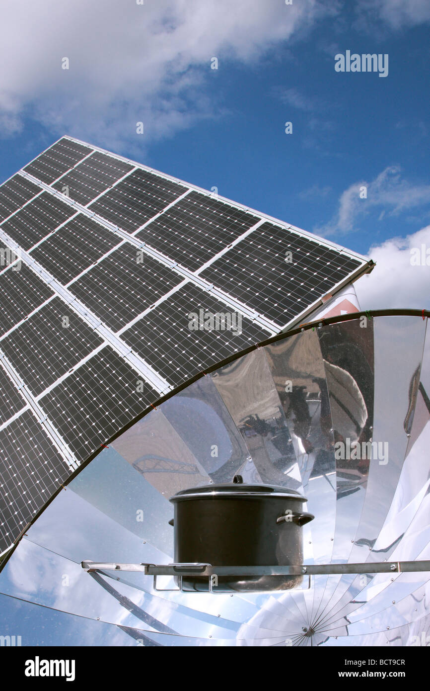 Solar cooker, solar surface, solar energy, solar module Stock Photo - Alamy