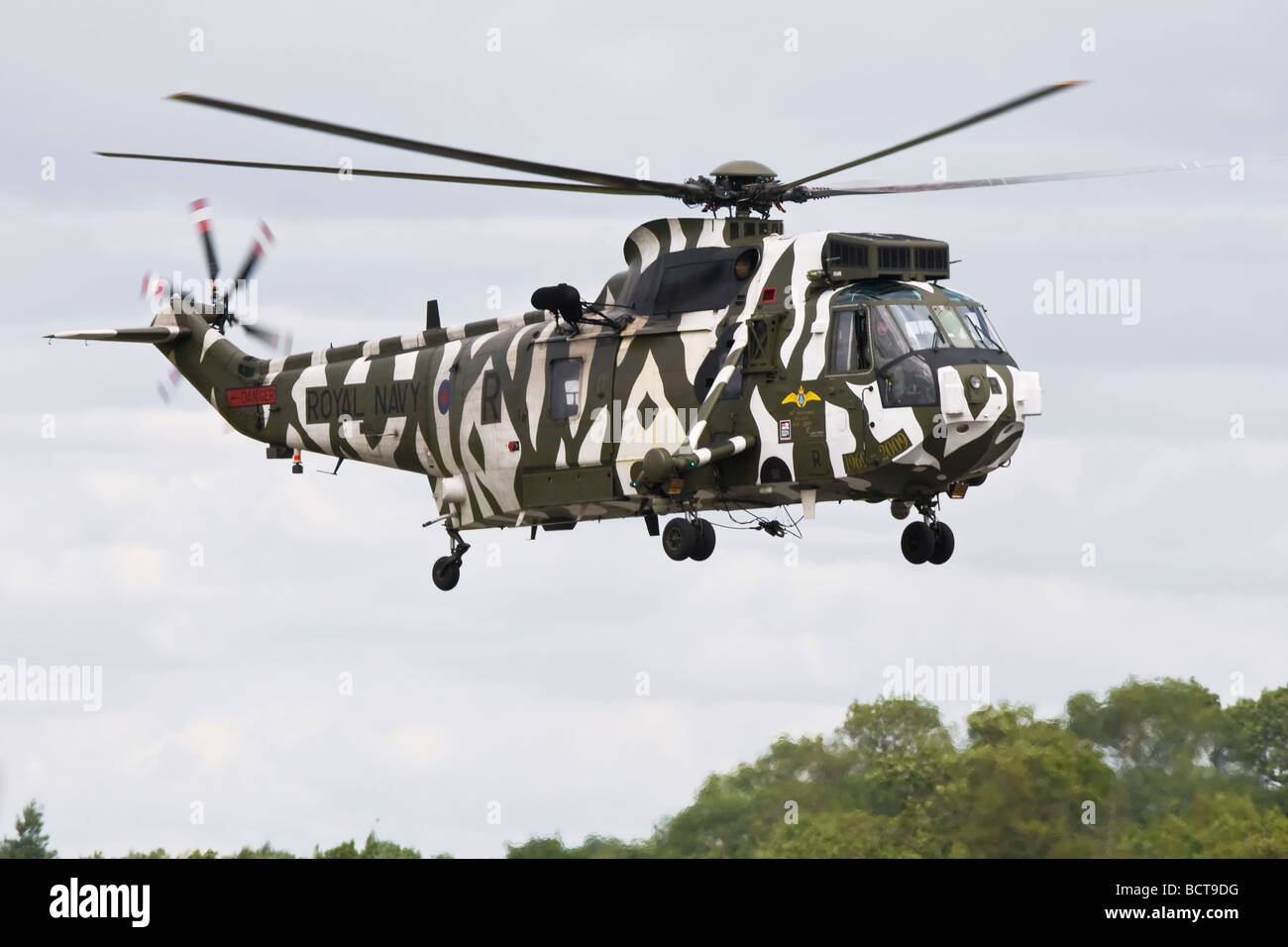 Commando sea king helicopter hi-res stock photography and images - Alamy