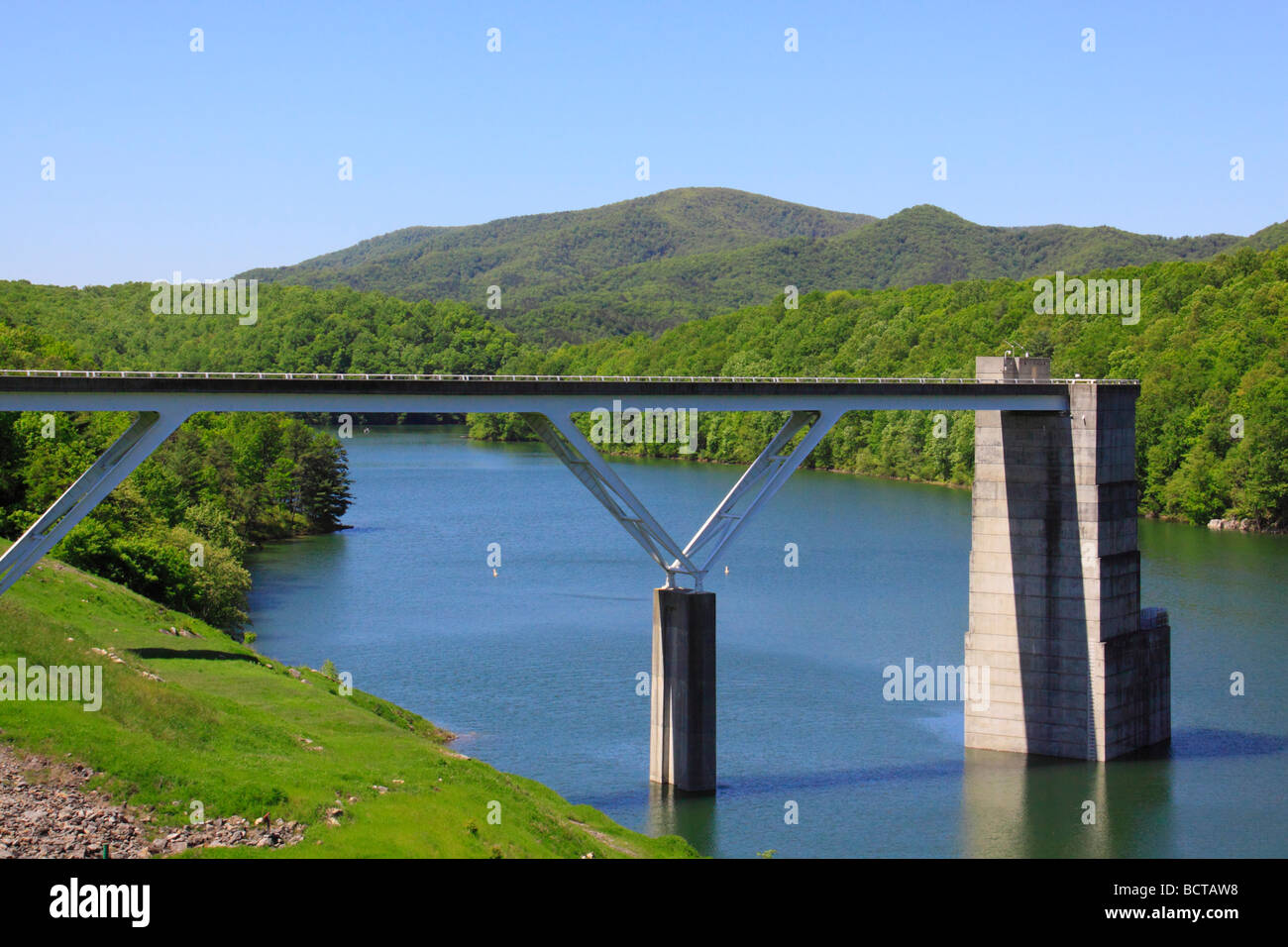 Dam and Outlet Structure Lake Moomaw Gathright Dam Covington Virginia ...