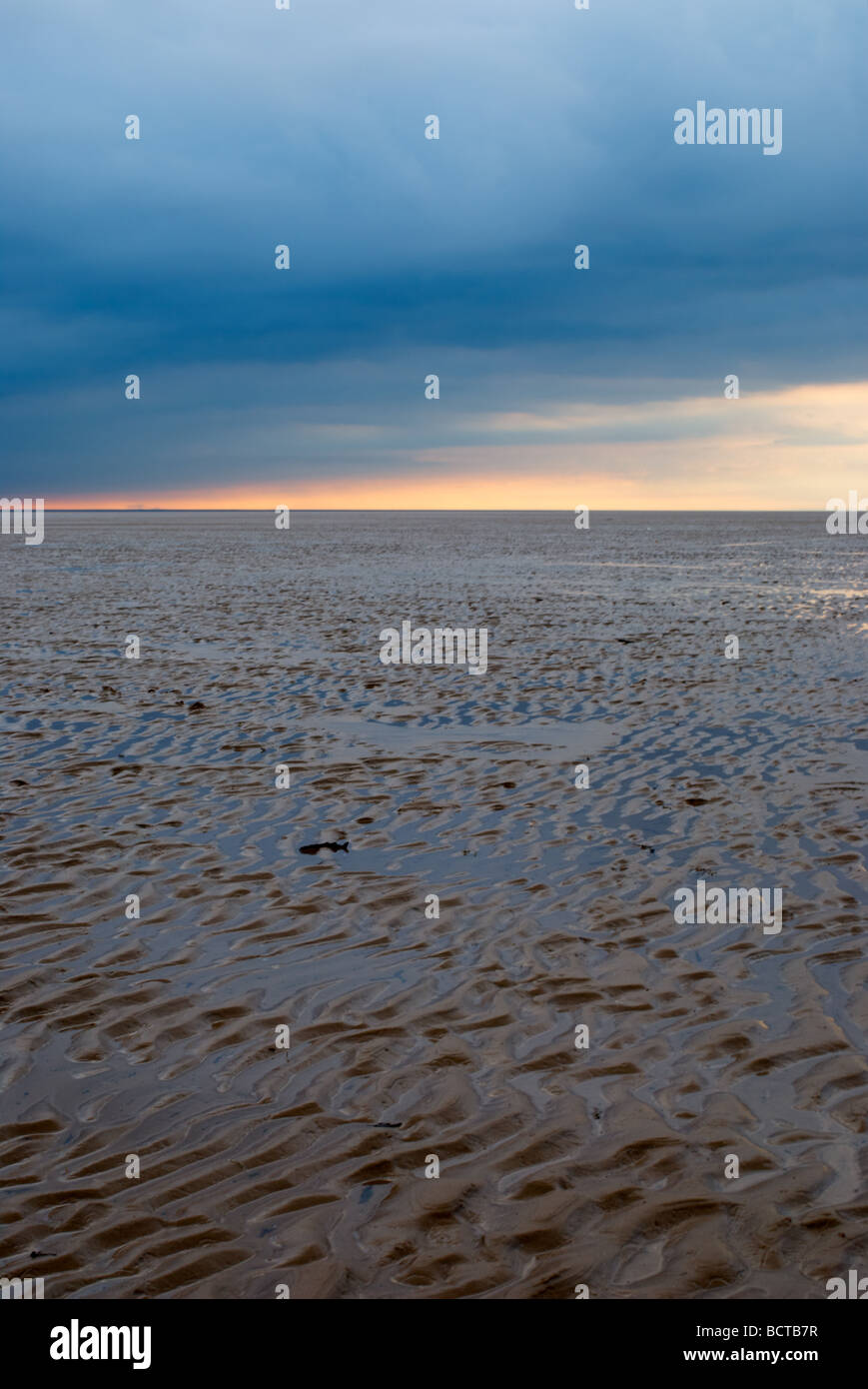St annes north beach hi-res stock photography and images - Alamy
