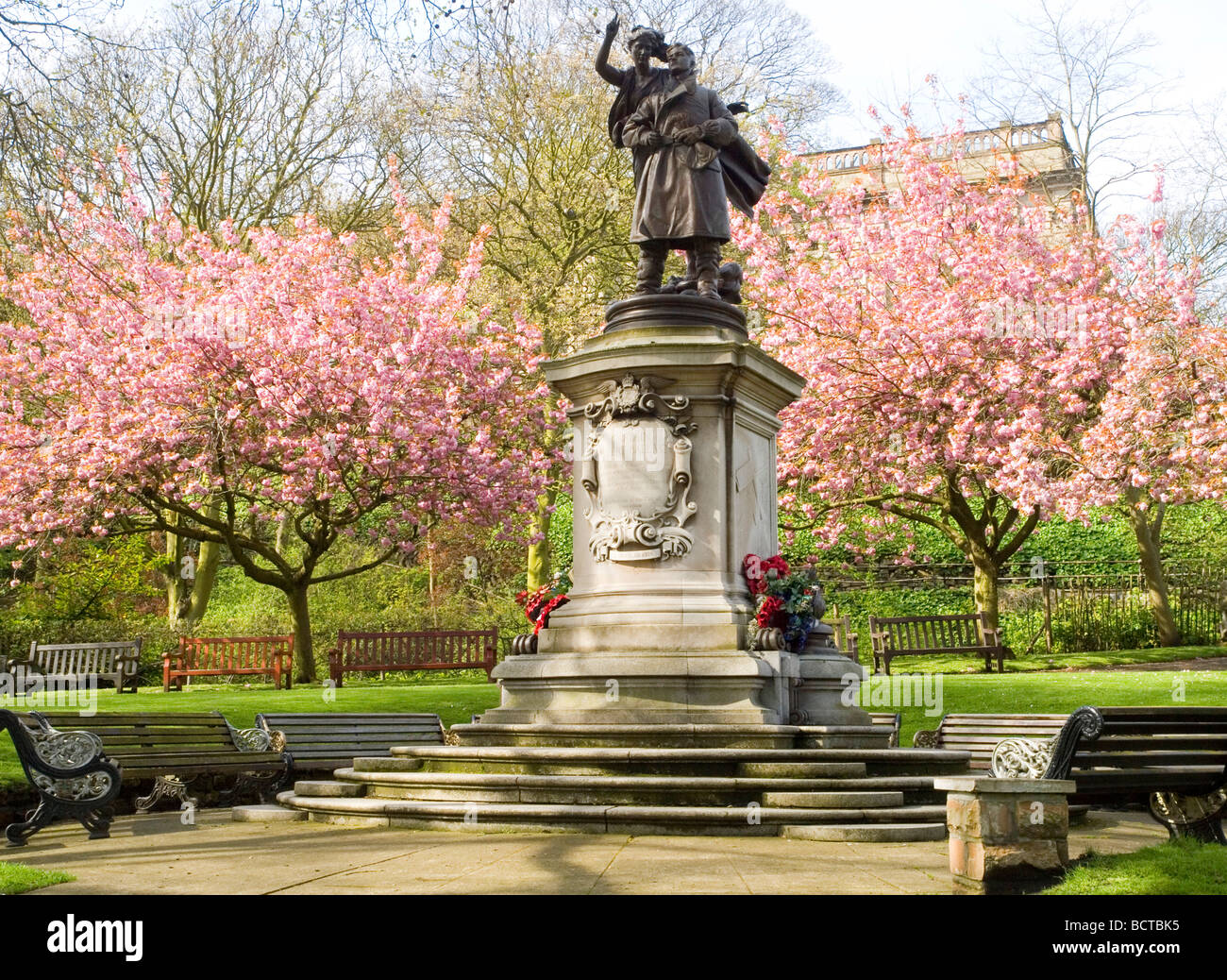 Statue of Albert Ball in the grounds of Nottingham Castle ...