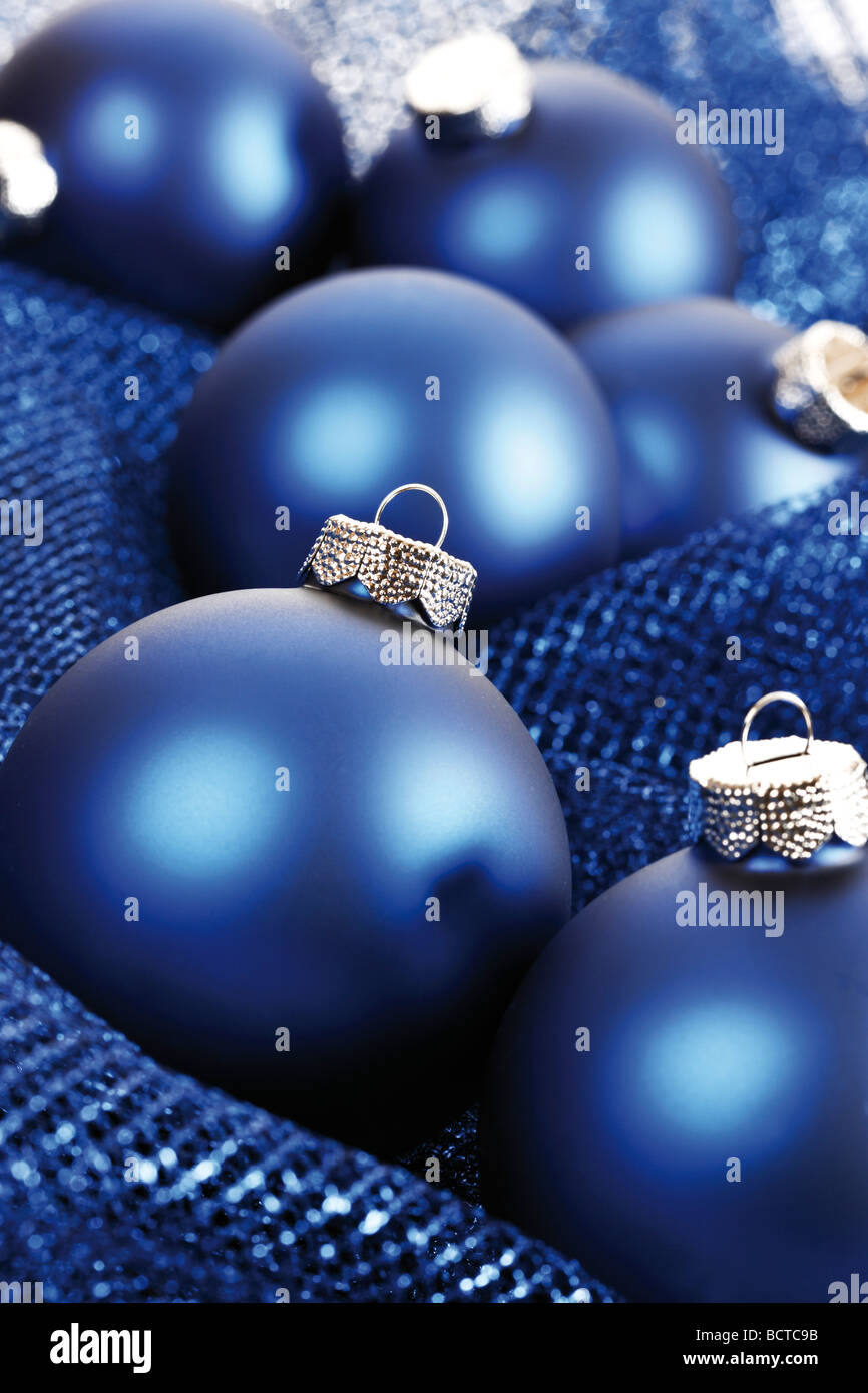 Blue Christmas balls, full-frame Stock Photo - Alamy