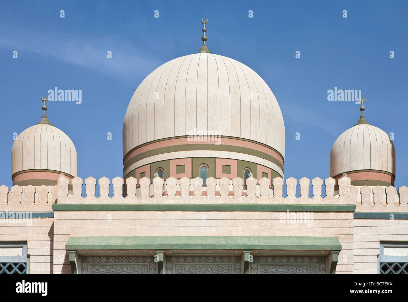 Libya Ghadames the new mosque Stock Photo - Alamy