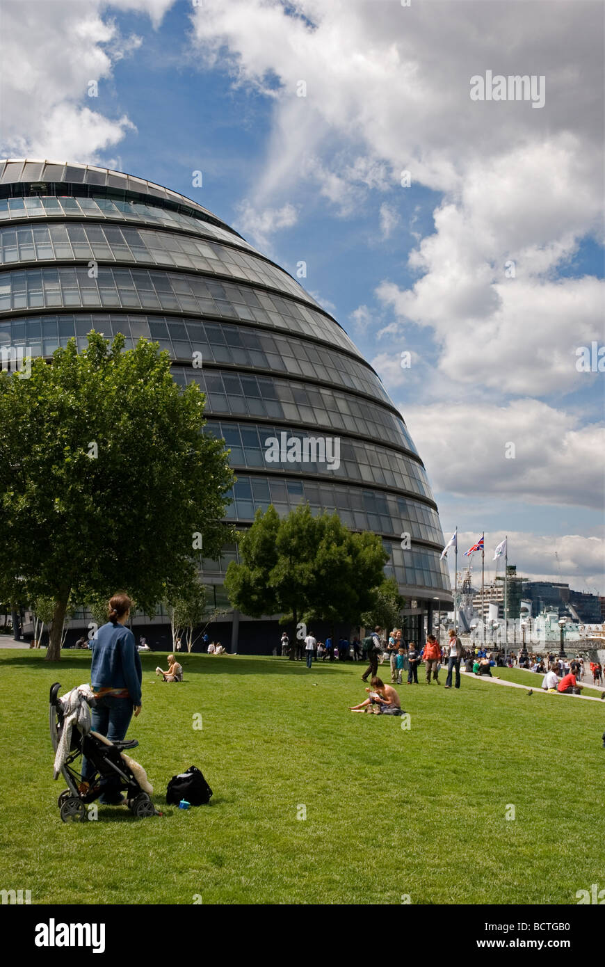 City Hall in London, England UK Stock Photo - Alamy