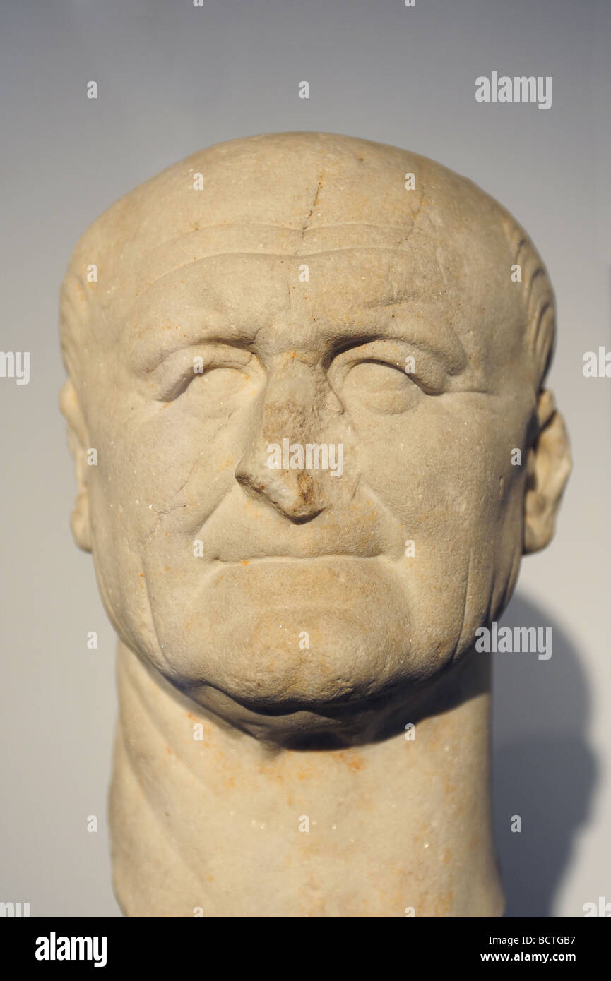 Bust emperor vespasian hi-res stock photography and images - Alamy