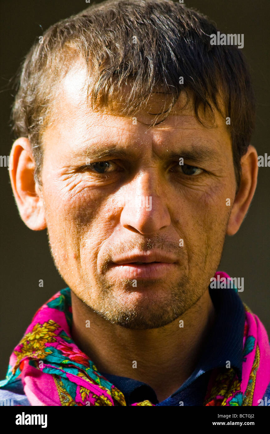 Uzbek Man in Bukhara Uzbekistan Stock Photo - Alamy