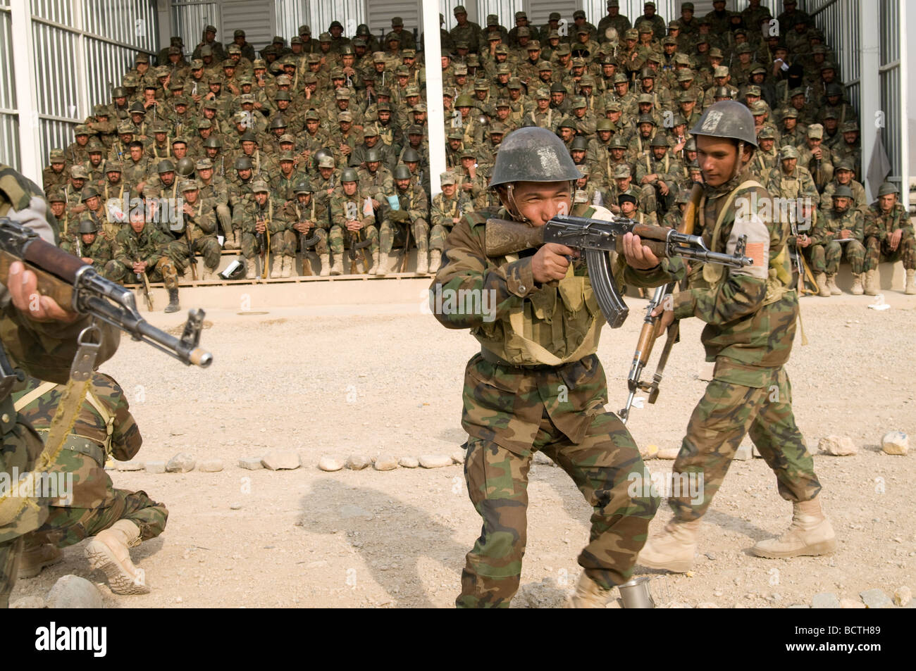 Afghan National Army recruits in training at the Kabul Military ...