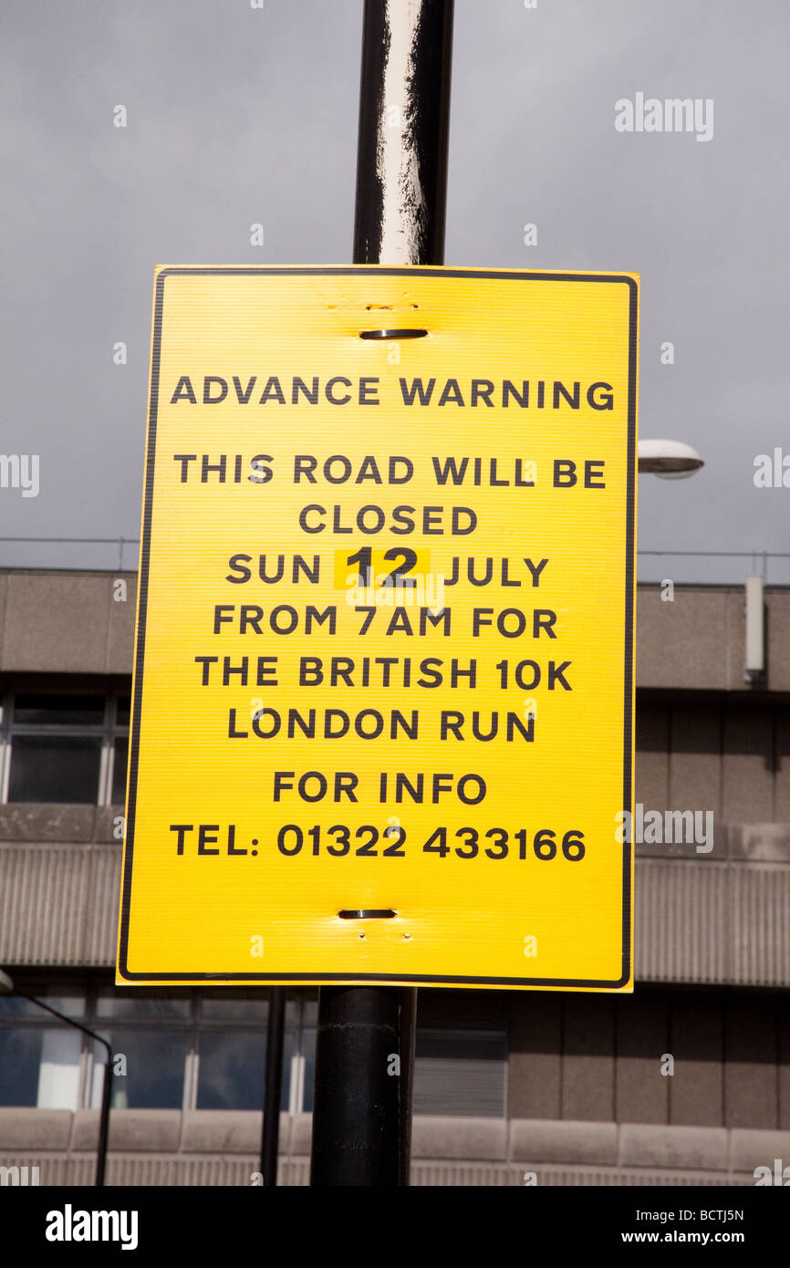 Sign for the British 10k London run. 10km road race on 12th July 2009 ...